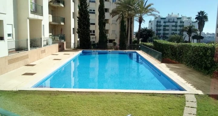 1 Bedroom Wifi/private Parking/ac/pool - Portugal