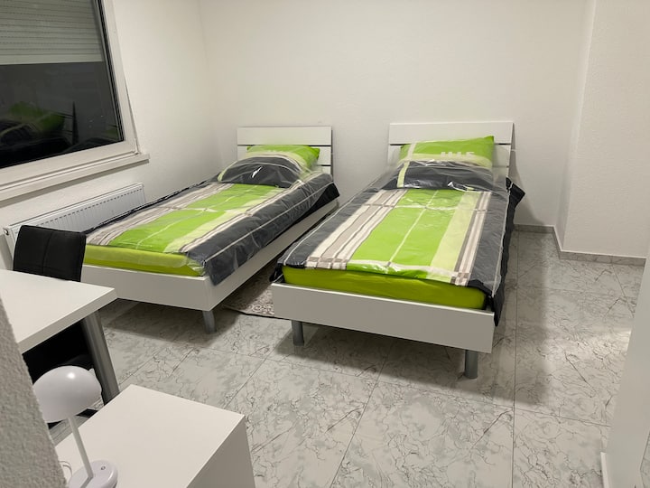 Haus Rosa/ Hostel Fremdenzimmer - Albstadt
