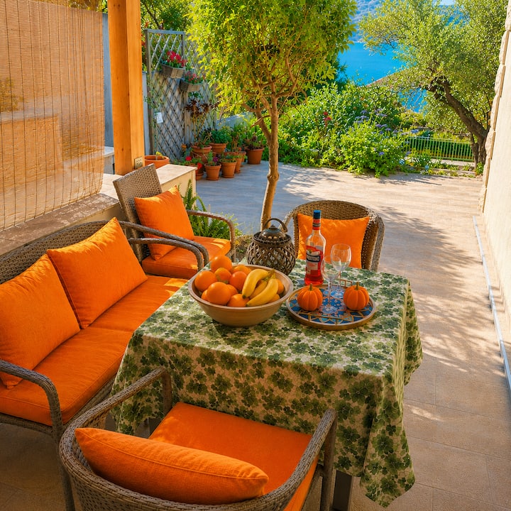 Maya Romantic Apartment 60 M From The Sea - Korčula