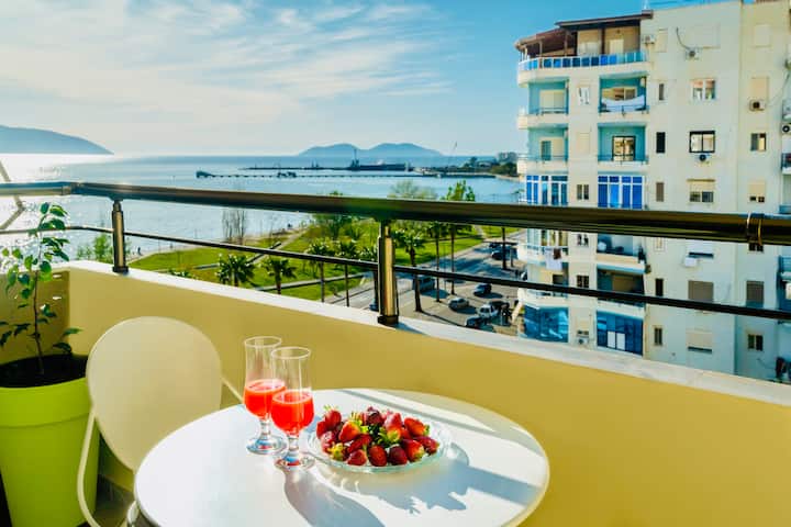 Lungomare Promenade 1+1 Apt & Stunning Sea View - Vlorë