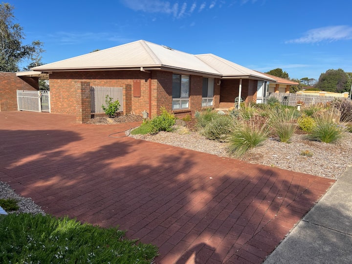 Quiet Court - Warrnambool
