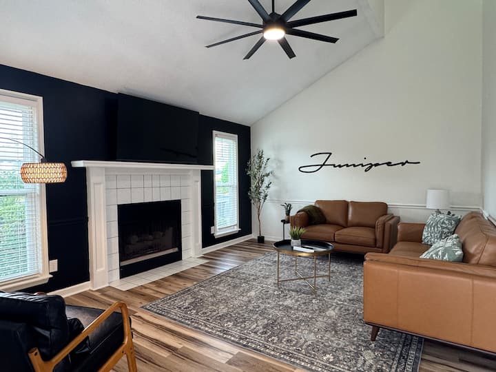 Juniper: 3 Bedroom W/ Pool - Augusta, GA