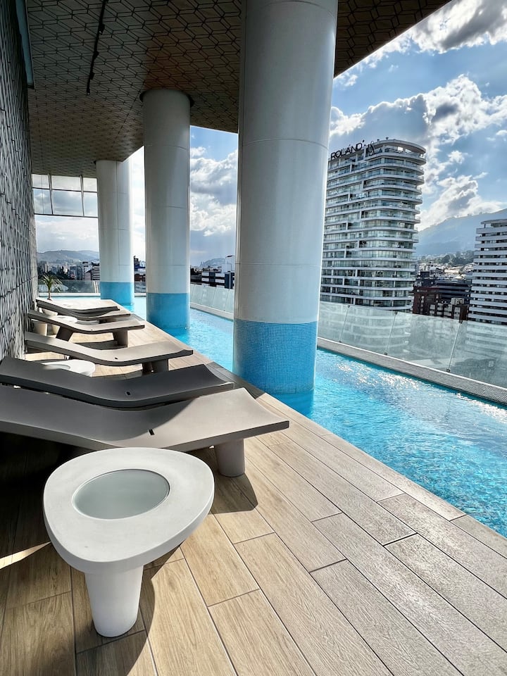 1bd Luxury Condo Panoramic View La Carolina - Quito
