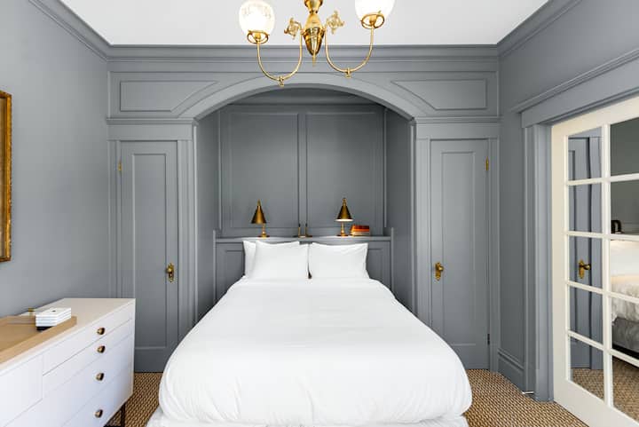 Nob Hill West Wing -6 Apartments - Berkeley