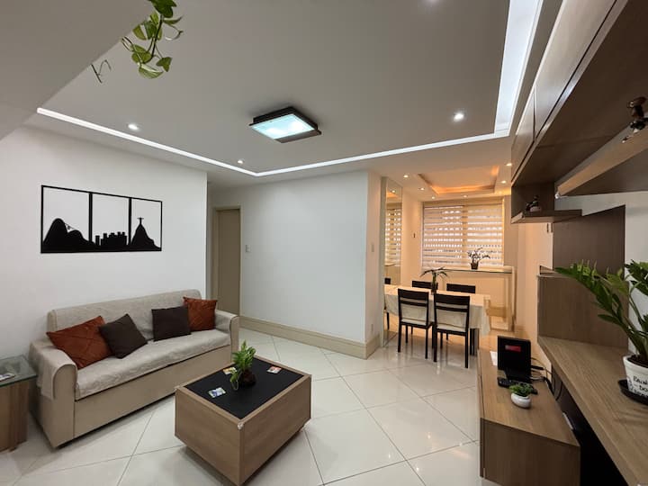 Apto 2 Quartos No Flamengo - Rio de Janeiro