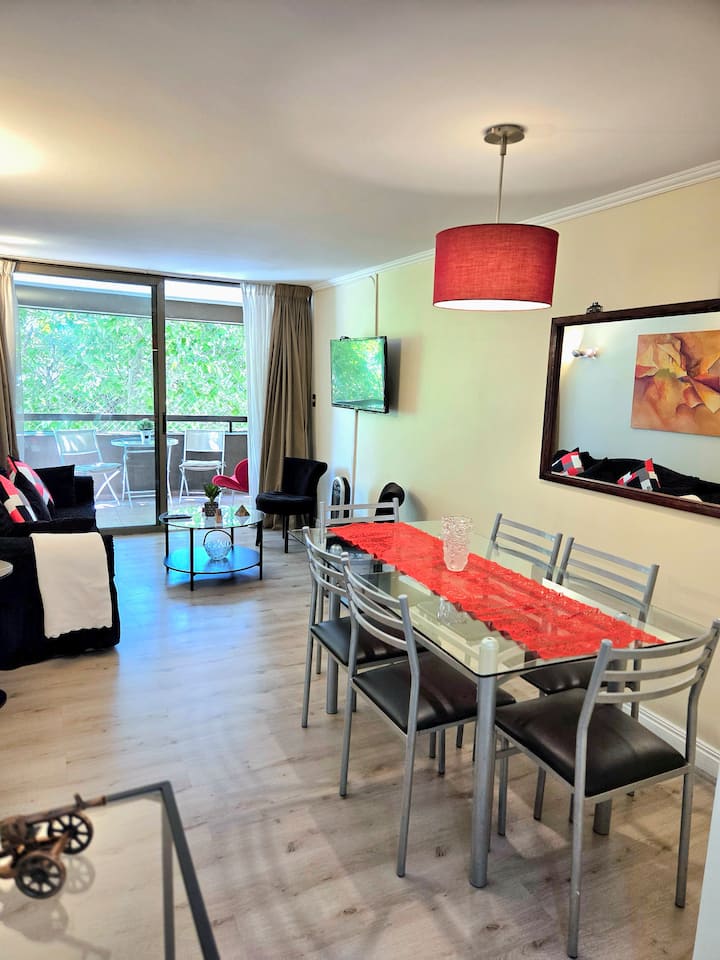 Departamento Excelente Ubicación Y Estacionamiento - Las Condes