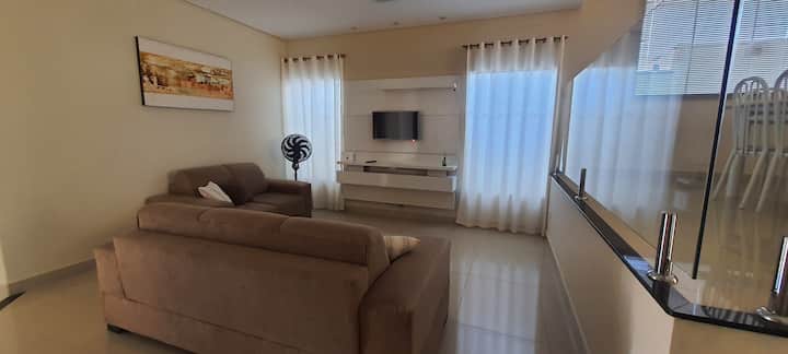 Casa Ampla Com Hidro E Espaço Gourmet - Águas de Lindoia