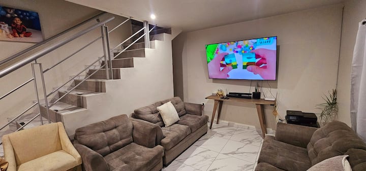 La Casa Grande De Leo - Tijuana