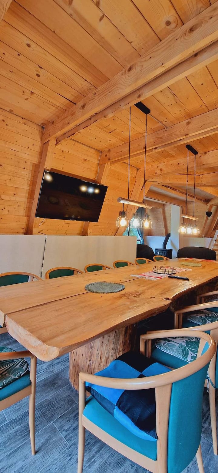 Relaxare
Intimitate
Experiență
View Spectaculos - Romania