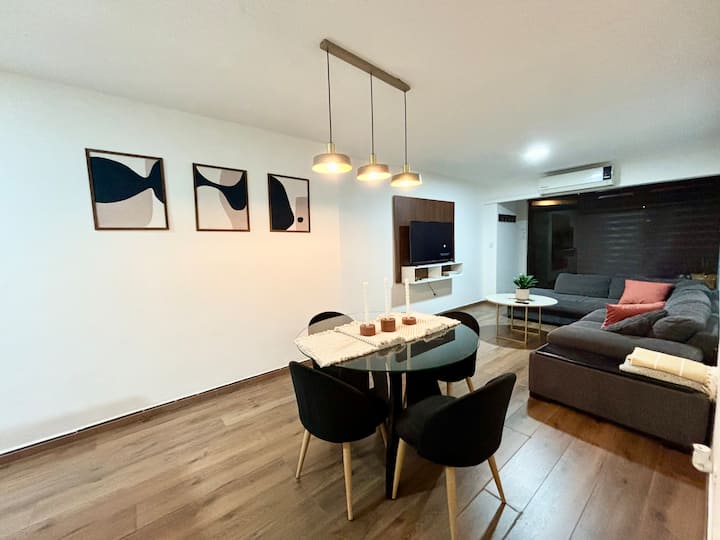 New ! Strategic Location 1st Floor Apt - San Pedro Garza García