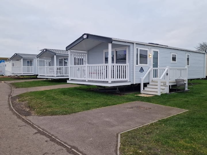 Caister On Sea Family Holiday Rental (Storm) - Caister-on-Sea