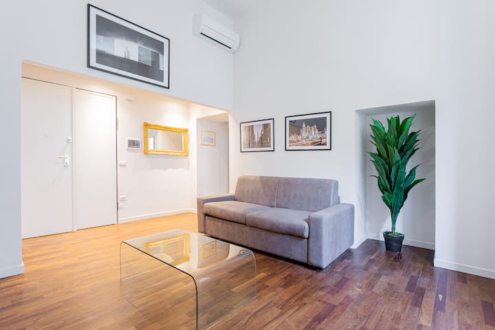 * I Profumi Del Centro* [Santal 33] Vicino Firenze - Prato