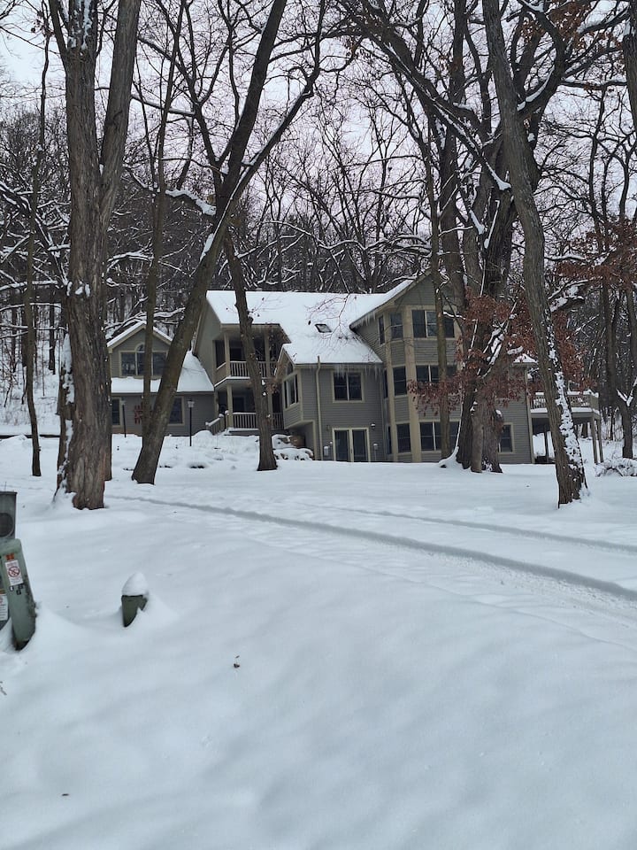 Liberty Living - Charming & Cozy - Galena, IL