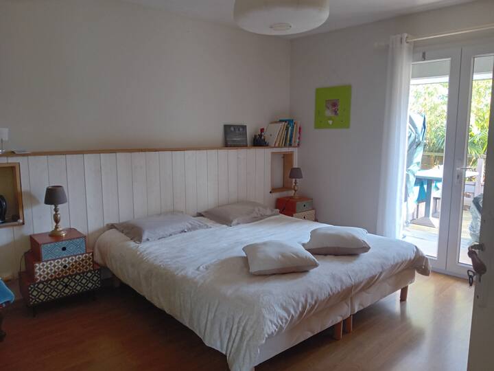 Grande Chambre Calme Reposante - Angers