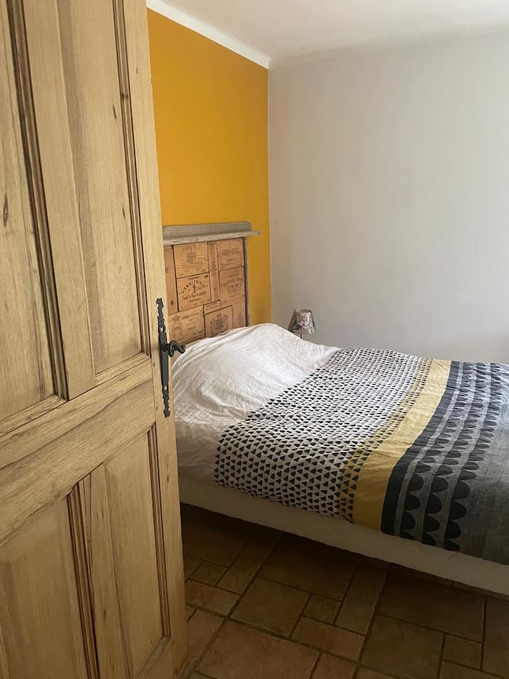 Maison Provençale Au Calme, Proche Château Et Zoo - La Fare-les-Oliviers