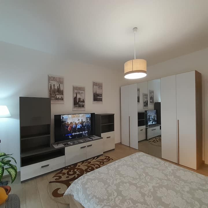 Bellama App Moderno Air Clima Wi-fi Netflix - Turin