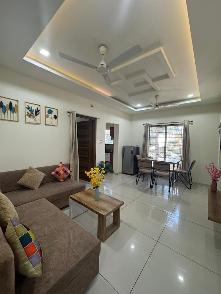 Spacious Balcony 1bhk Flat - Indore
