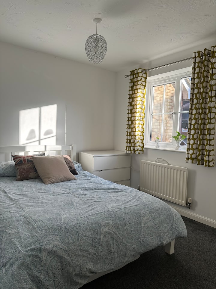 Friendly House, En Suit - Stevenage