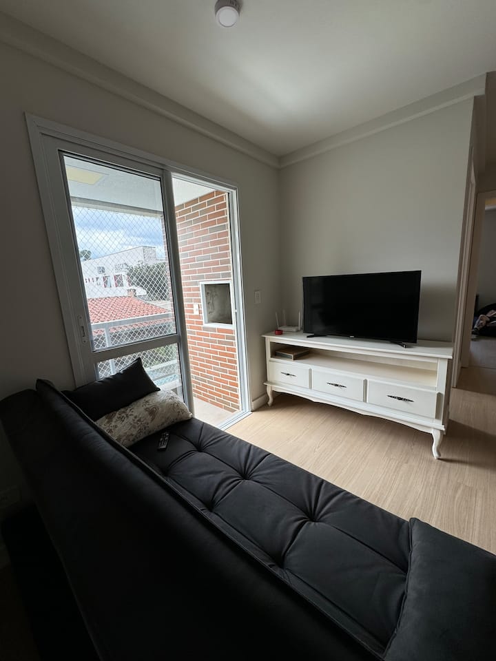 Apartamento 2 Quartos Completo - Curitiba