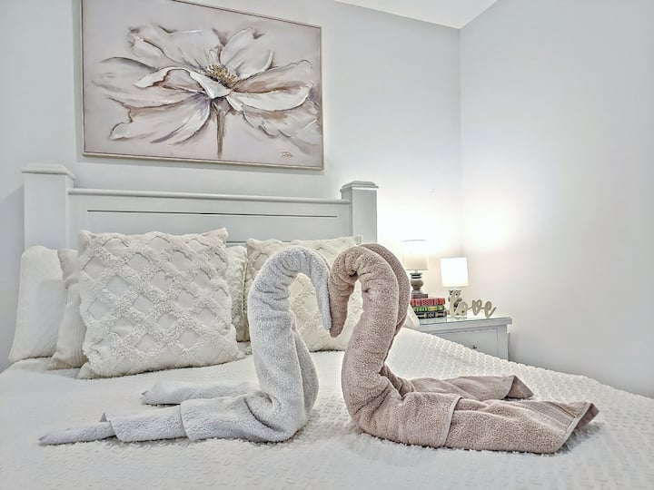 Cute & Comfortable Studio In Central Cape Coral” - Cape Coral, FL