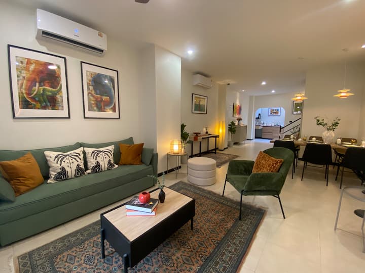 Patong 4bdr/3bth Villa Rooftop,beach, Bangla - Patong Beach