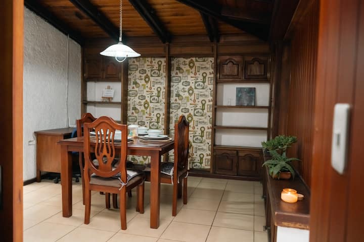 Cozy Apartment Rooftop - Cuenca