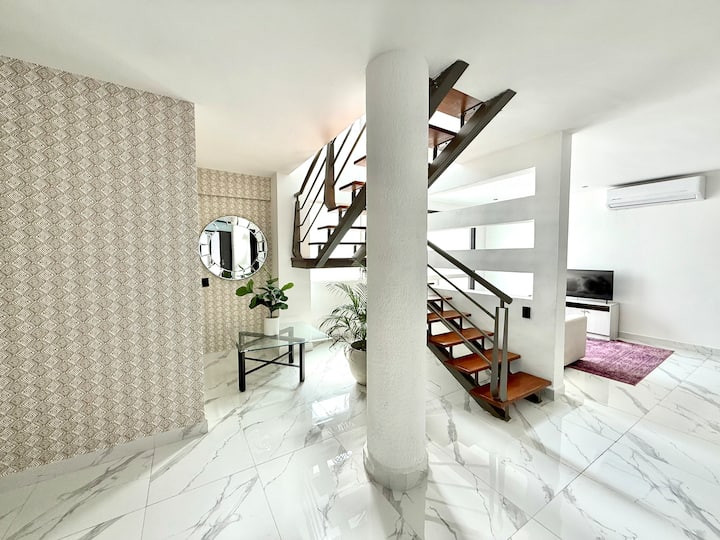 Residencia Linda Frente A Parque, Zona Sur - Monterrey