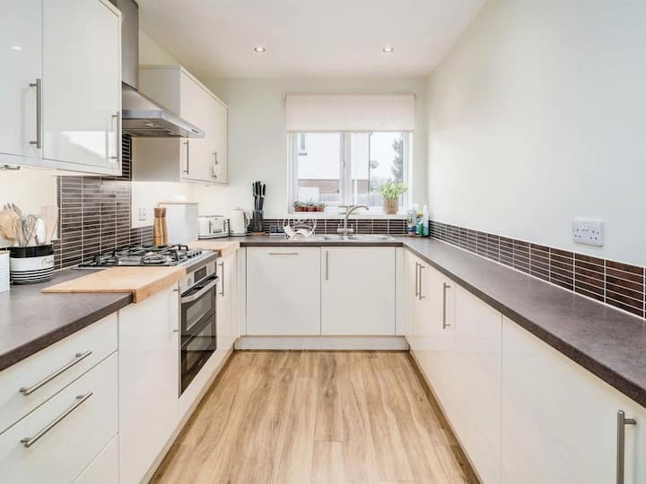 Room Next To L&d Hospital - Dunstable