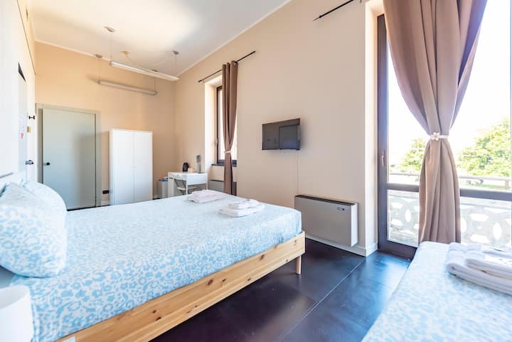 The Rock Central House Matrimoniale Bagno Privato - Piacenza