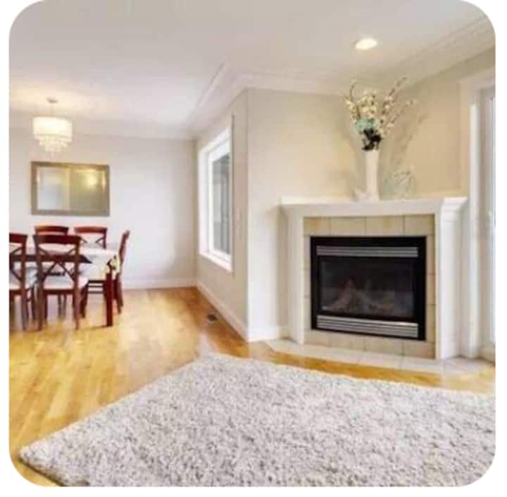 Oceancrest Retreat/panoramic View/forest Backdrop - Nanaimo