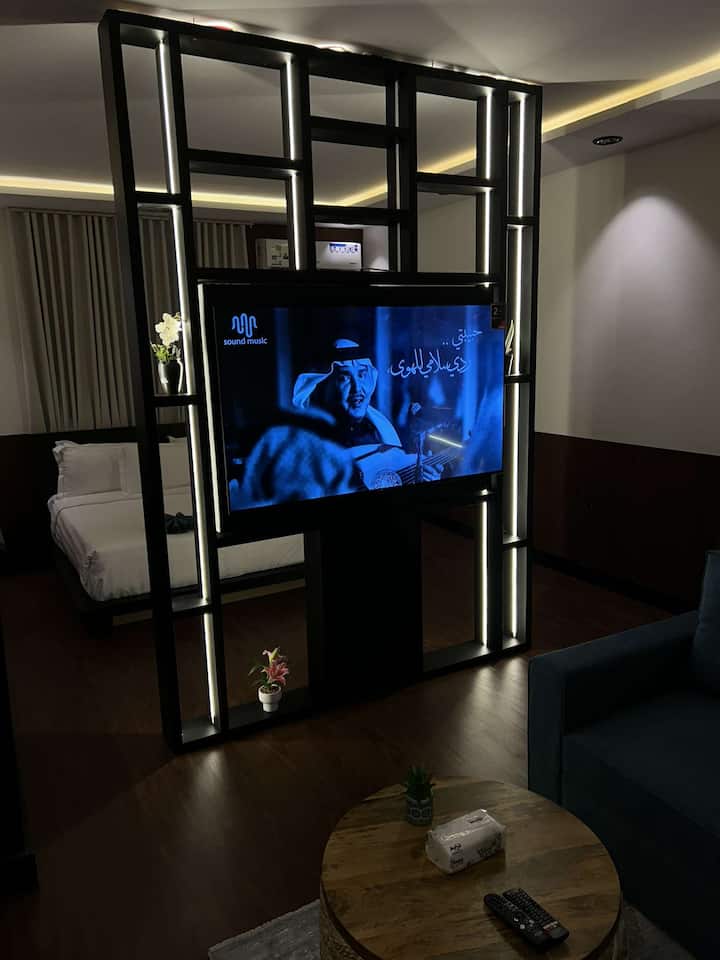 Junior Sweet In A Modern Design 4•* - 리야드