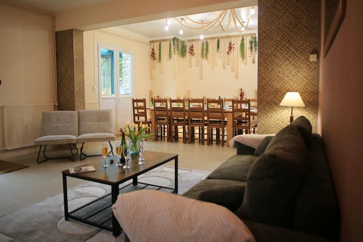 Green Station – Grand Gîte 14 Pers. Avec Jardin - Forges-les-Eaux