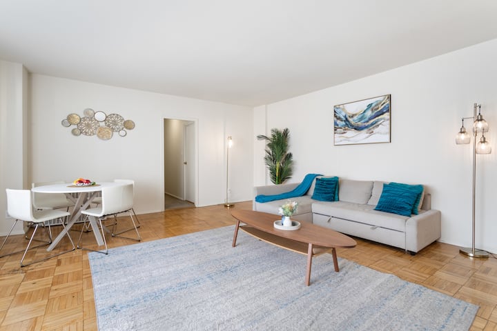 Cozy 2 Bedroom By The Grove - West Hollywood, CA