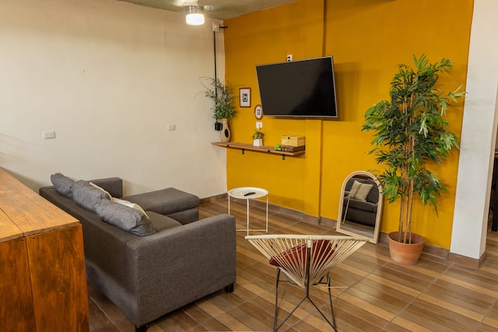 Dúo De Deptos · 10 Huéspedes · A Pasos De Plazas - Tapachula