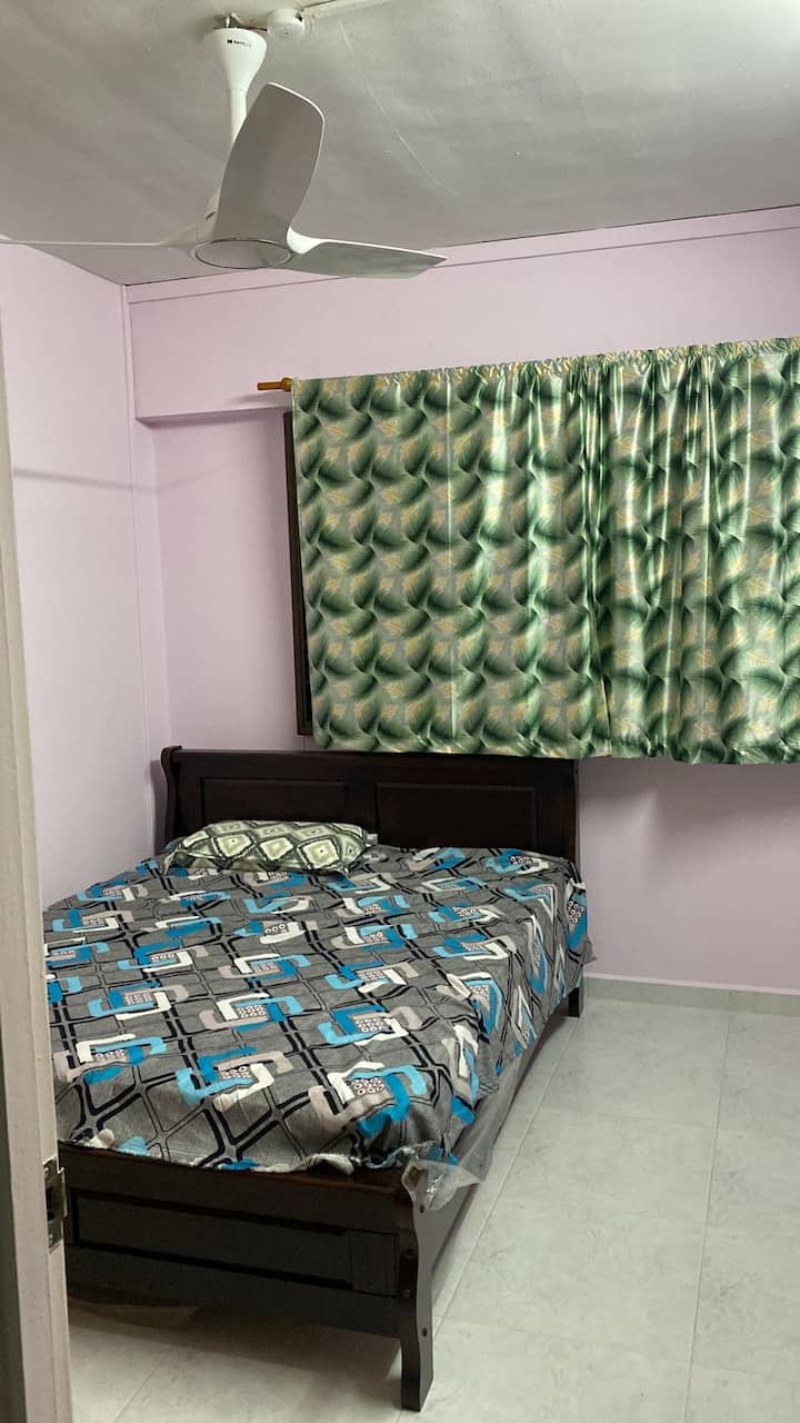 Single Room With 2 Guest - Tampines