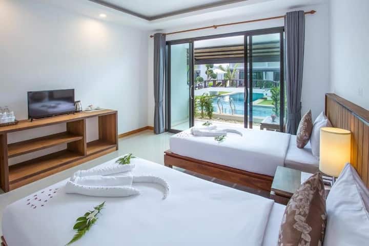 Peachful Mountain View Resort Comfy 2 Pool Access - Khao Lak