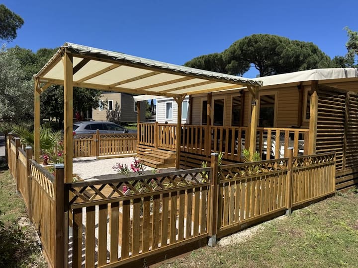 Mobilhome 3 Chambres 2 Salles De Bains - Le Muy