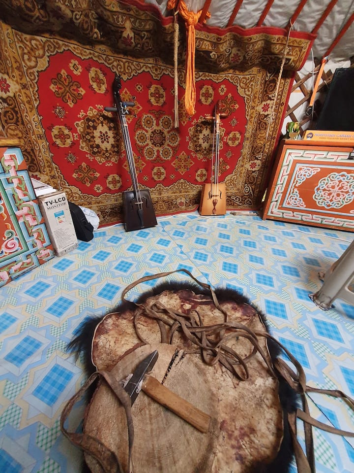 Cozy Mongolian Yurt, Work, Relax - Mongolie