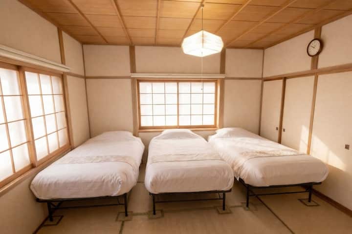 【オープンセール中】小樽最大級一棟貸し戸建て・最大15名・駐車場3台無料 - Otaru