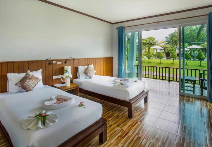 Comfy Poolside Cottage In The Khaolak Mountain - Khao Lak