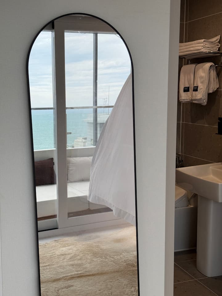 Seacinema/fireplace/lp/beach2min/8minstn/2&freebed - Busan