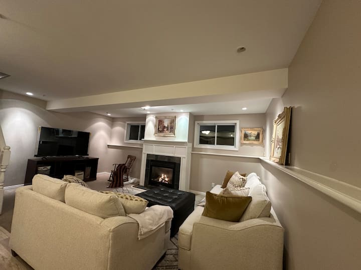 Spacious 3-bed Home In S Windsor - Windsor