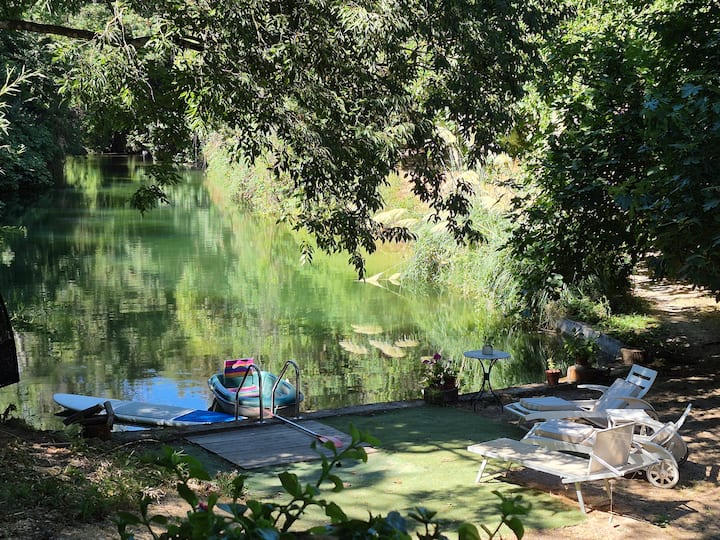Belle Maison  Avec Accès à Un Lac Privé Et Piscine - Le Cannet-des-Maures