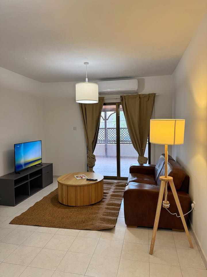 Cosy Apartment Near The Marina - Larnaca