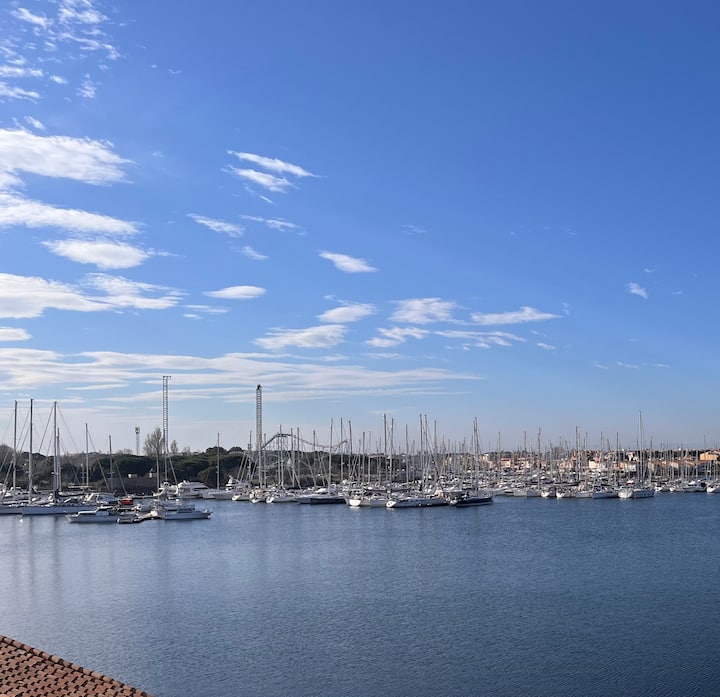 Magnifique Vue Sur Le Chenal - Agde