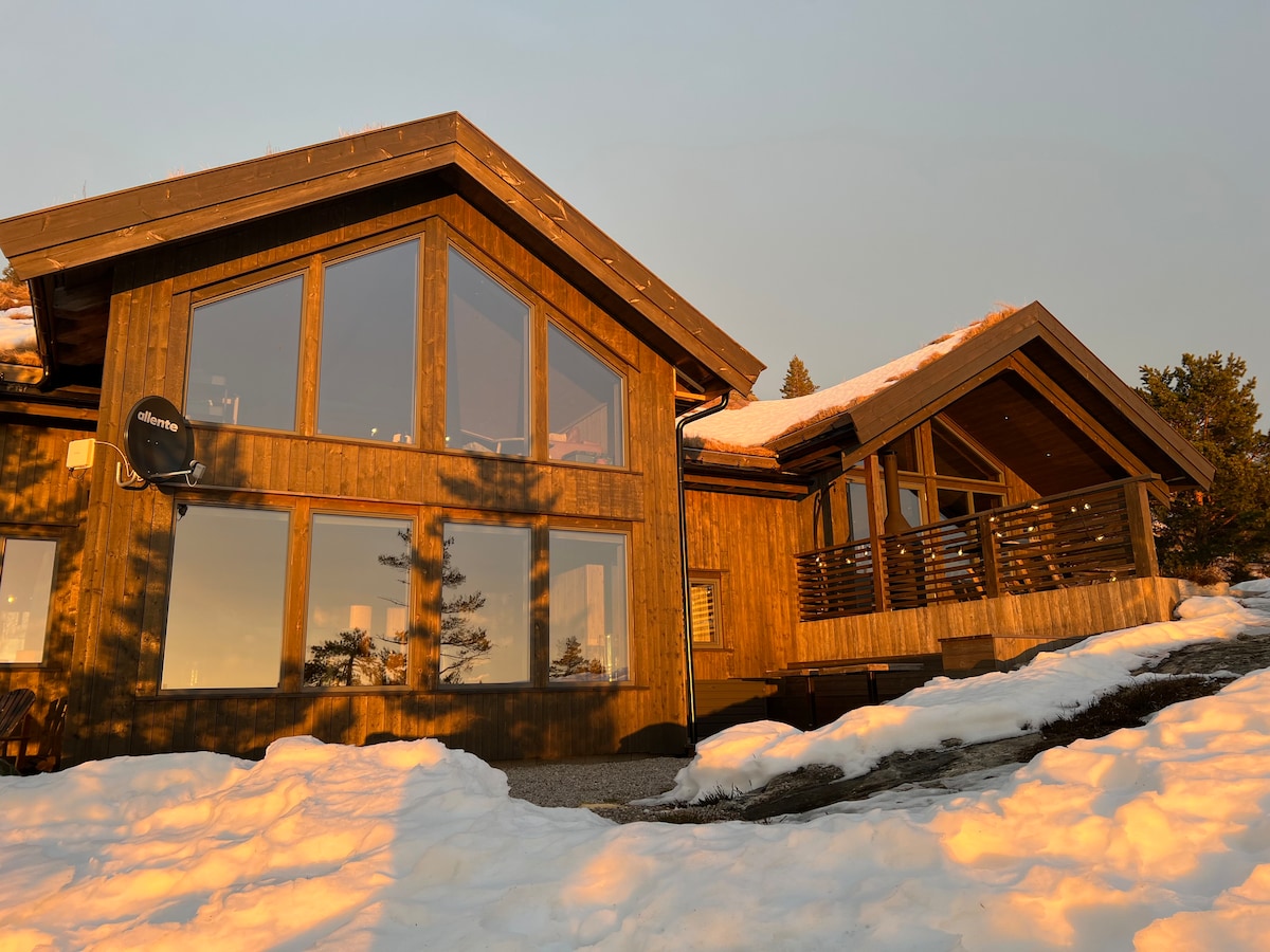 Large cottage with baker's oven, play corner and home office. - Cabins for Rent in Drangedal ...