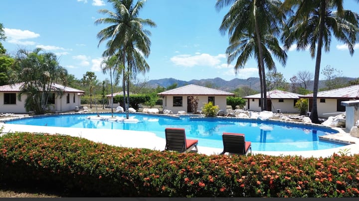 Valentine Package (Caimital) - Nicoya