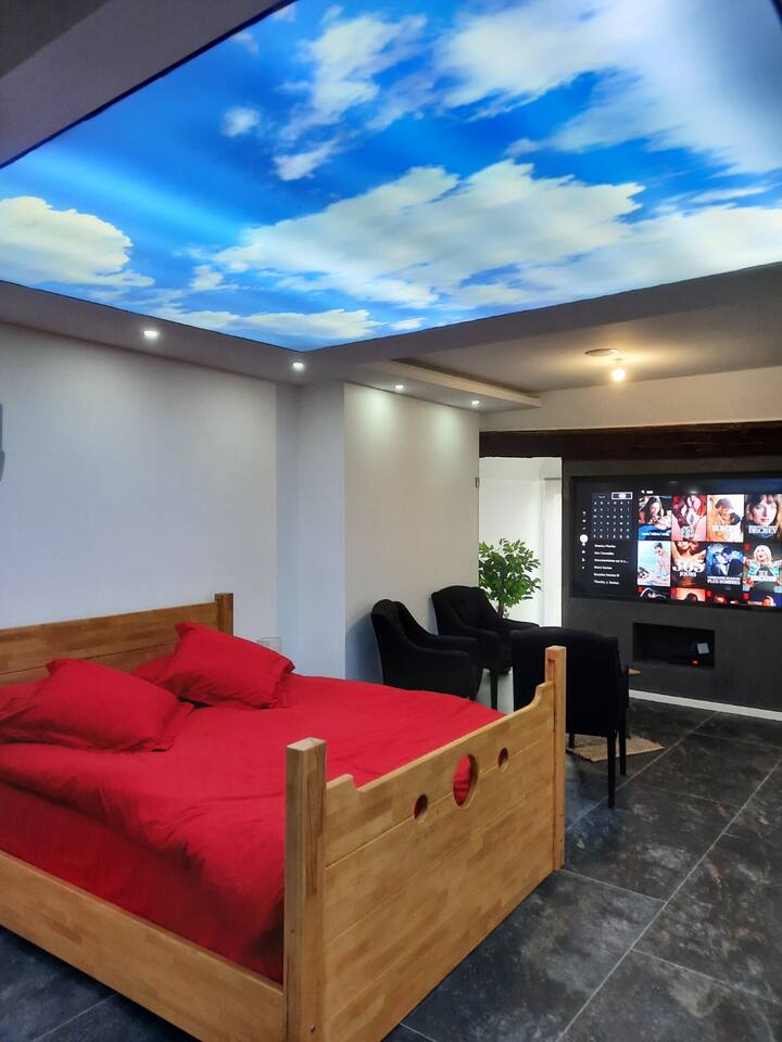 Love Suite Nuit Insolite Origin'elle Pays Courbet - Ornans