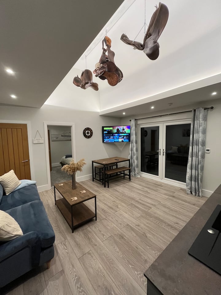 Sonny’s Stunning, Stable Retreat ! - Thame