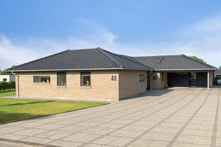 Solvendt Hus Tæt På Skov/strand - Sydals Kommune